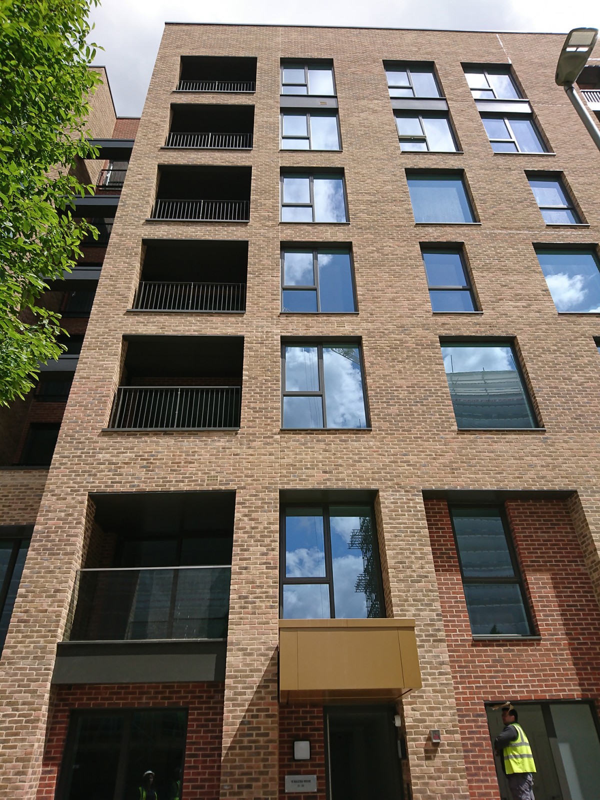 Colindale Gardens Block H, Colindale - Mountford Pigott